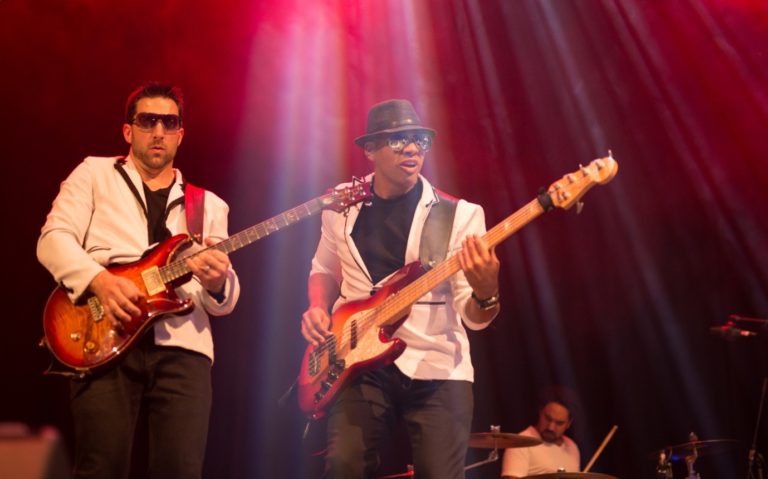 Home - Switch Band Perth